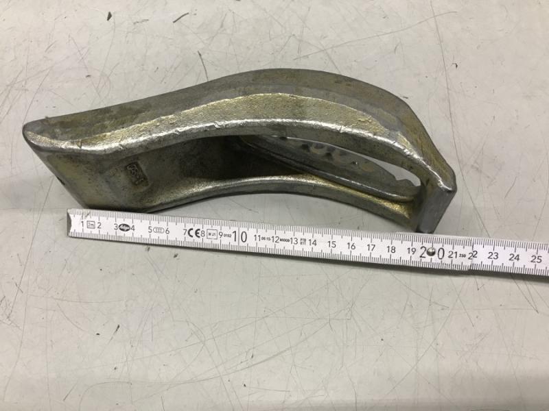 4 Stück Spanneisen, Spannpratzen, Spannbügel Spannbacken, Spannhebel ...